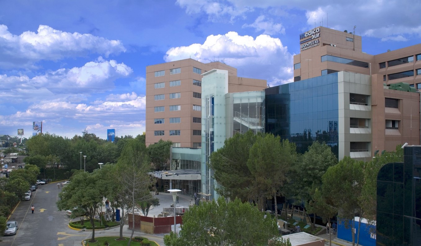 TORRE DEL EDIFICIO DE HOSPITALIZACIÓN DEL HOSPITAL MÉDICA SUR 2007